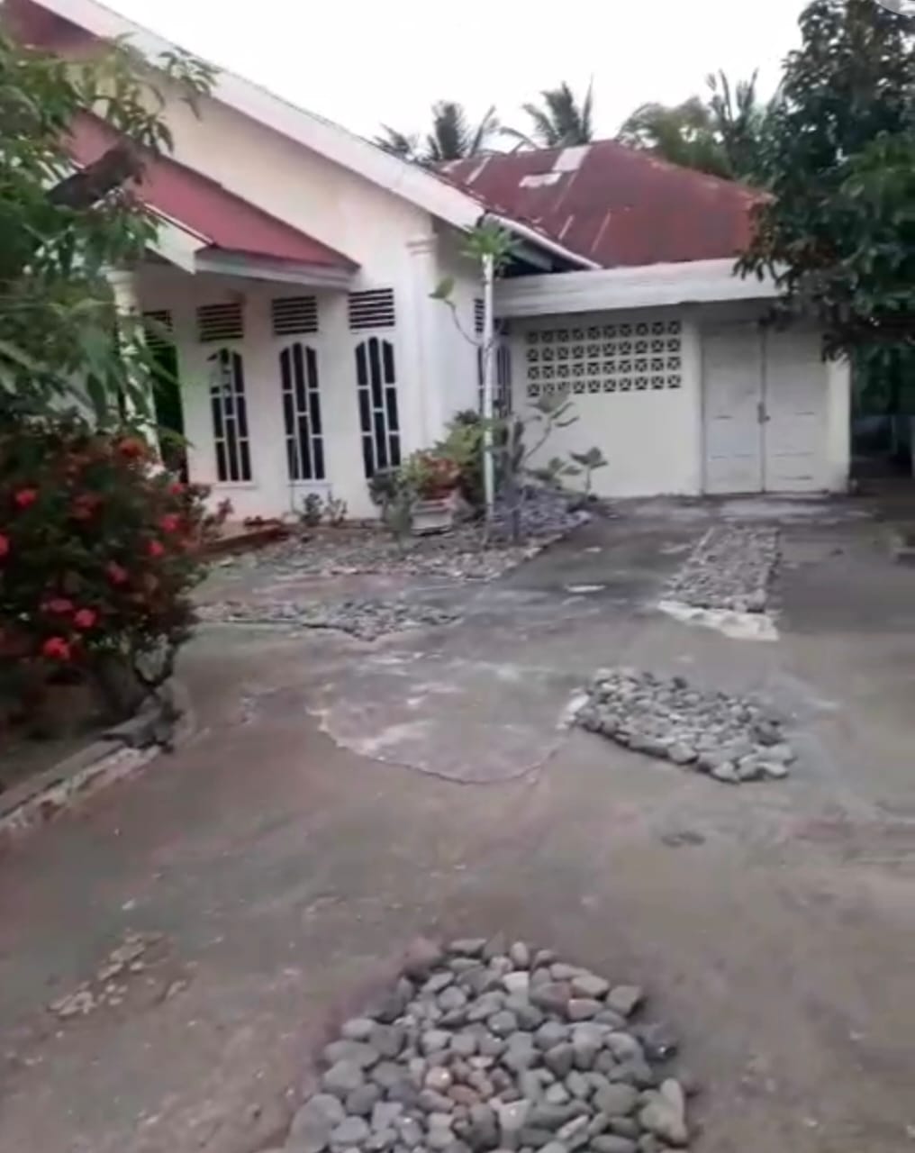 Dijual Rumah Besar & Cantik 300 m2 di Jl. Malahayati Benteng Sigli ...